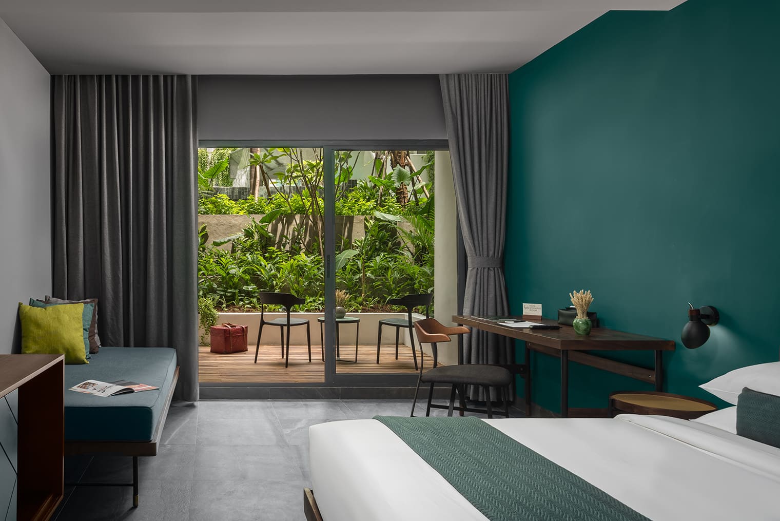 Deluxe Garden Terrace | Baitong Hotel & Resort Phnom Penh